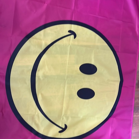 Wall Decor | Preppy Smile Flag | Poshmark